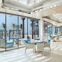5 restaurantes: servem pequenos-almoços, almoços, jantares e brunches