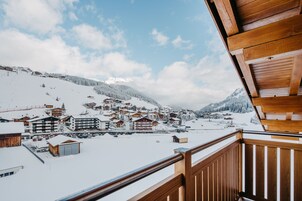 Superior Apartment, 2 Bedrooms, Sauna, Mountain View' | Varanda