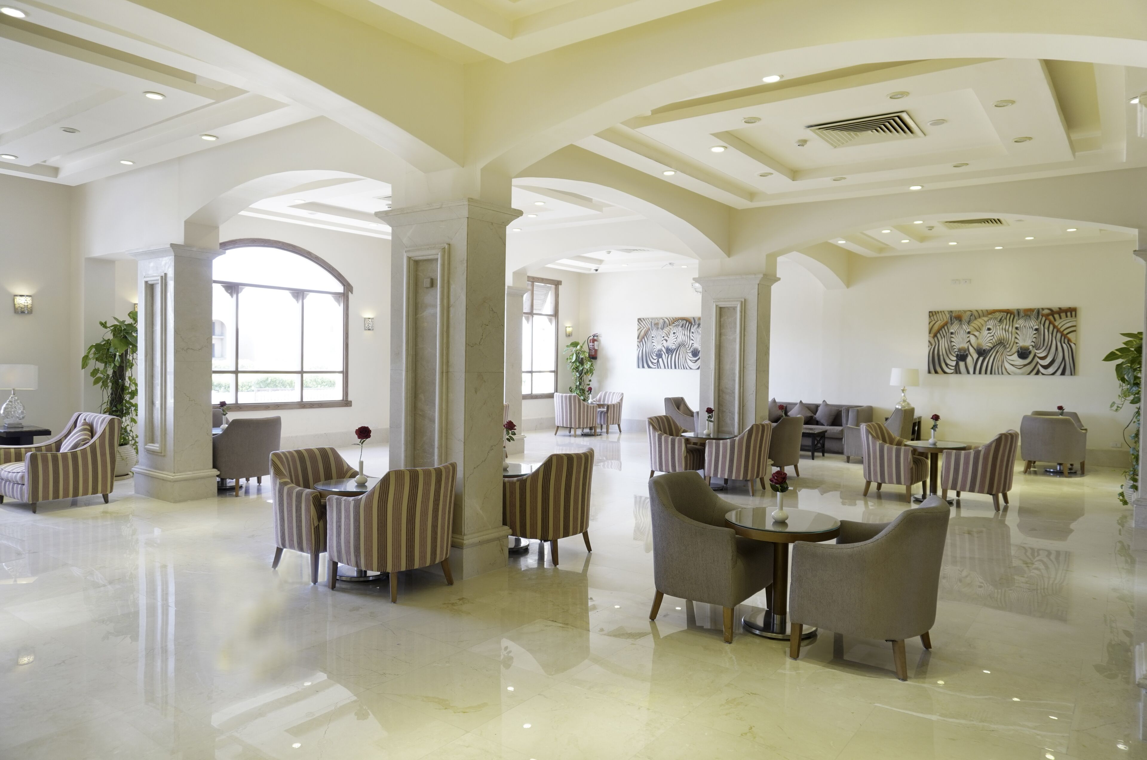 Área de estar no saguão