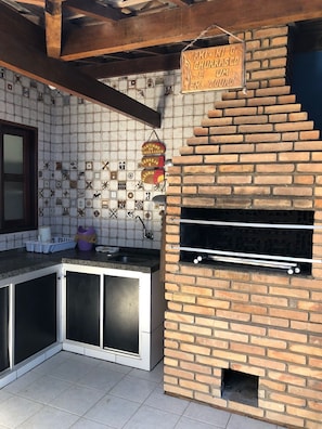 Área para churrascos e piqueniques