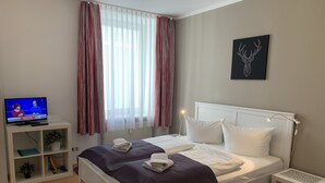 Apartamento, 1 quarto, para não fumantes, banheiro privativo (no elevator, no air-condition)