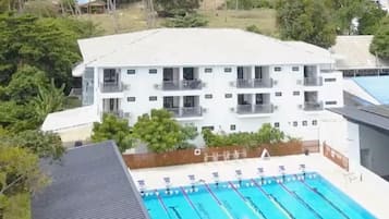 Deluxe Queen Included Training Platinum Package | Terraço/pátio interior