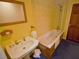 Chuveiro, secador de cabelo