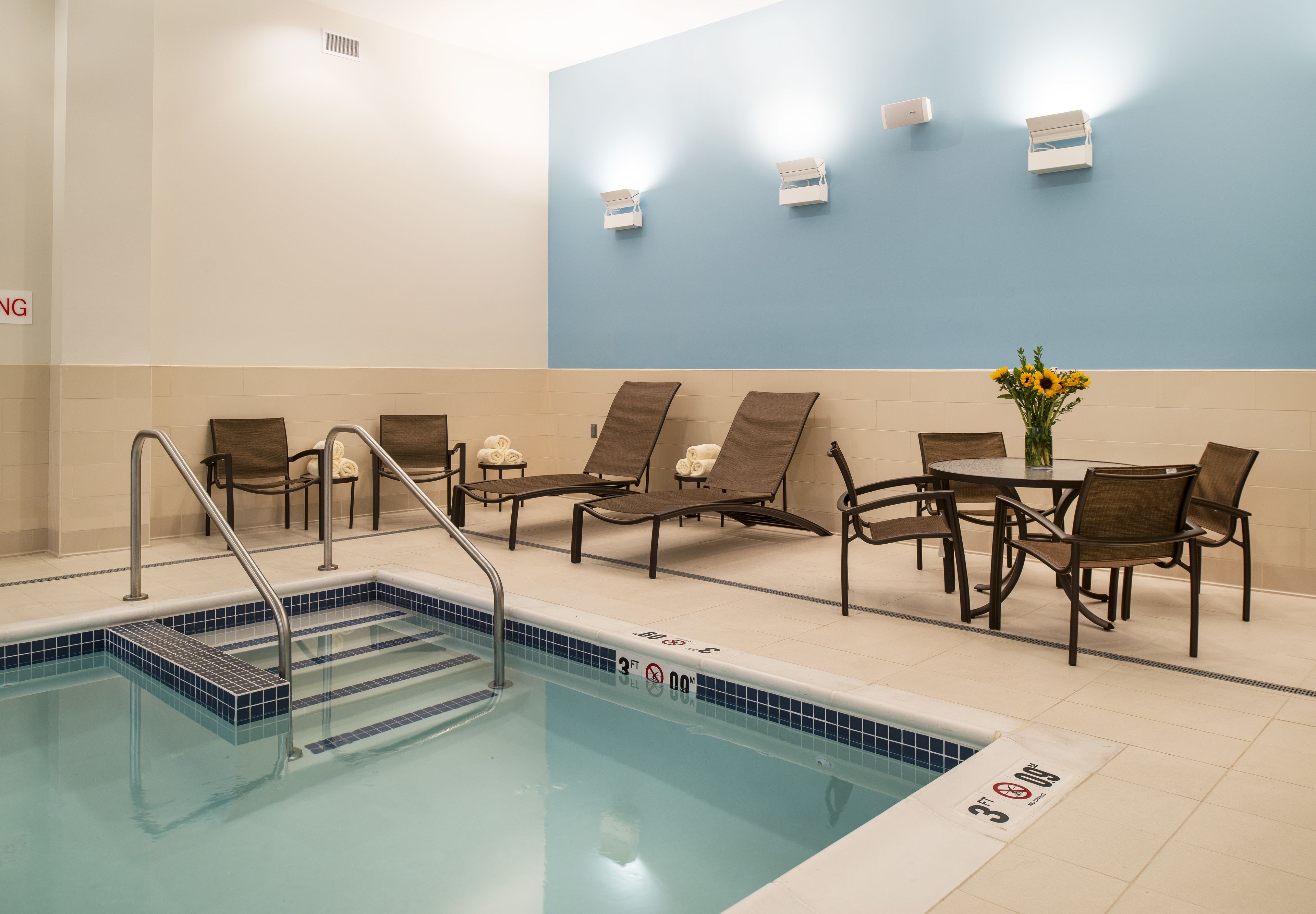 Hilton Garden Inn Portland Downtown Waterfront Reviews, Deals & Photos ...
