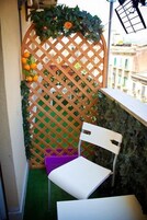 Apartamento Superior, 3 quartos, não fumadores, Vista para a cidade | Varanda