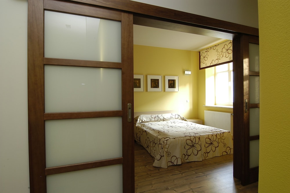 Home & Travel Apartments - Łódź