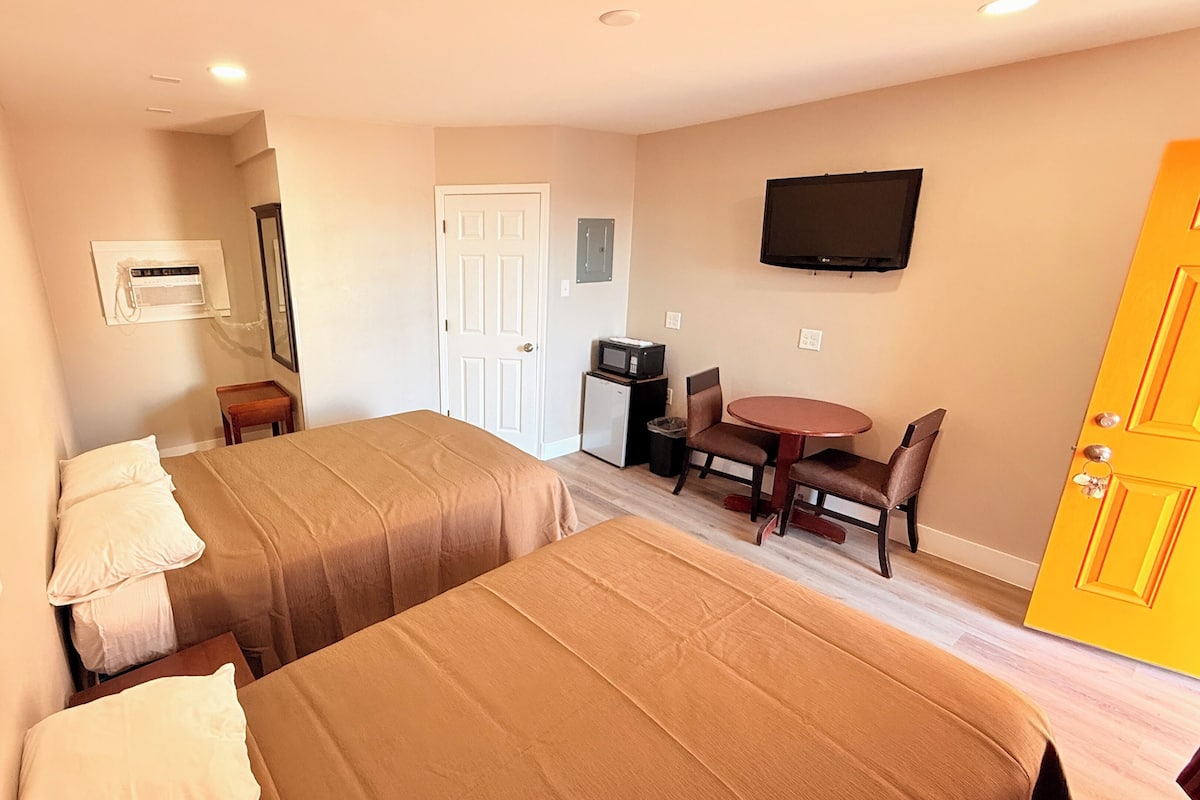 Quarto casal | Wi-Fi de cortesia, roupa de cama