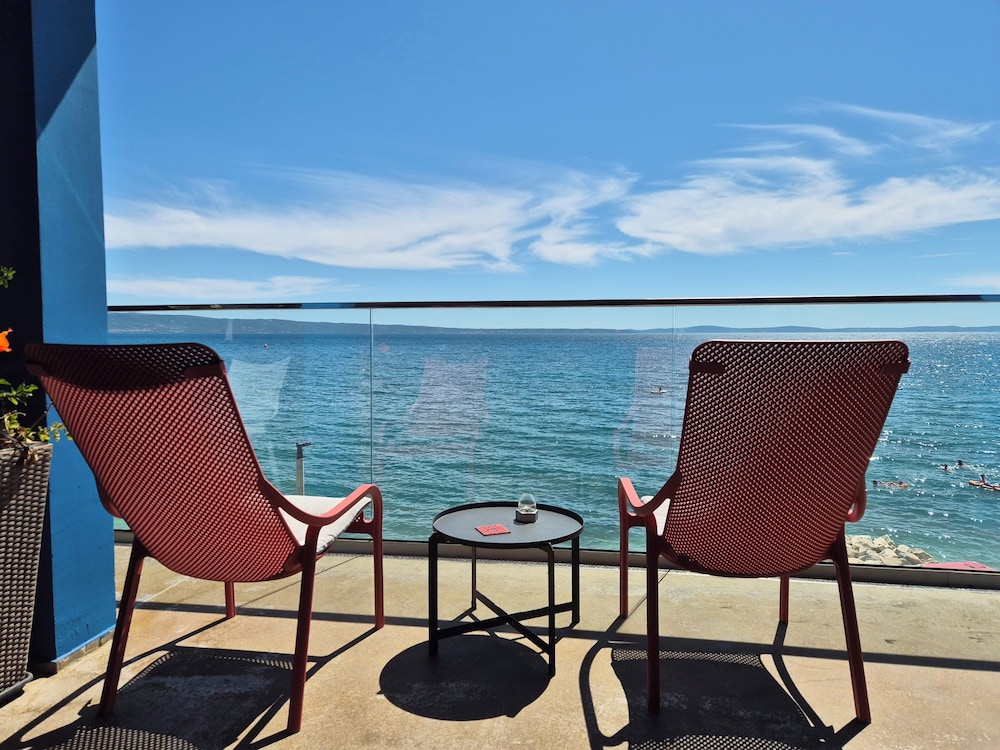 Beachfront Apartmants Zanic - Podstrana