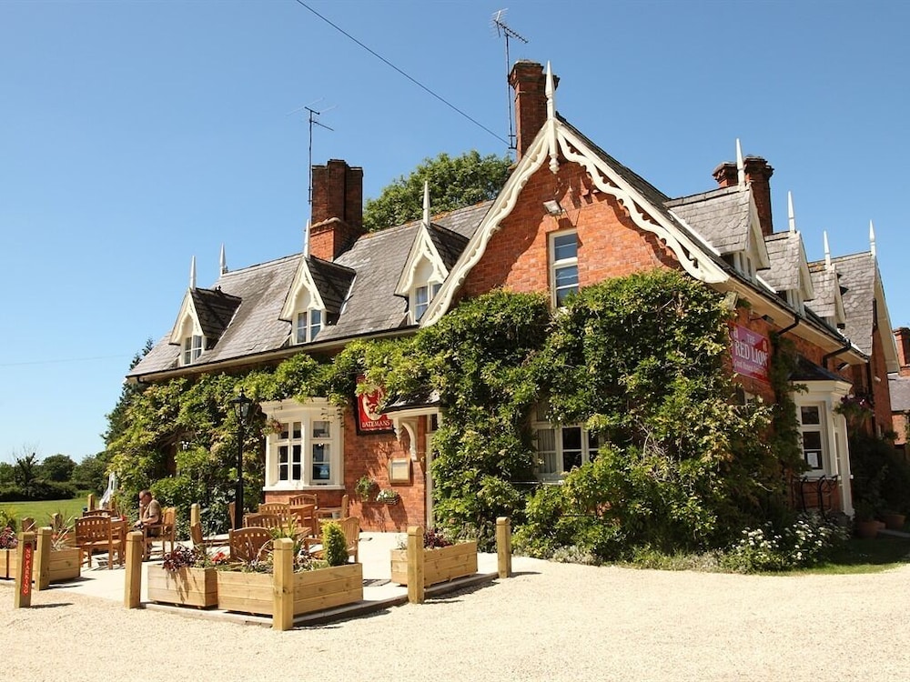 The Red Lion - Lincolnshire