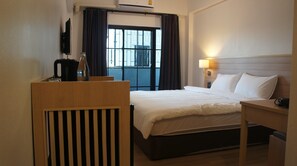 Quarto Duplo Deluxe, 1 cama king-size | Secretária, Wi-fi grátis