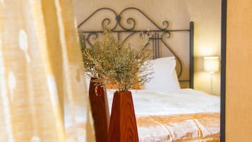 Quarto superior | Cofres nos quartos, Wi-Fi de cortesia