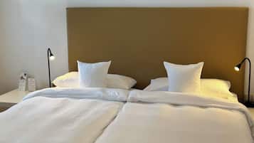 Quarto casal ou duplo econômico, ar-condicionado | 1 quarto, roupas de cama premium, frigobar, cofres nos quartos