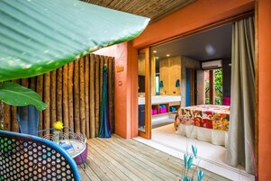 Suite Deluxe com Vista pra o Jardim | Minibar, Wi-fi grátis, roupa de cama fornecida 