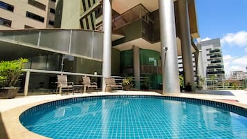 Piscina externa