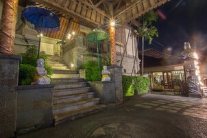 Entrada (vista interior)