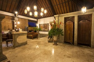 Check-in e check-out automático