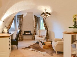 Suite | Sala de estar | TV de ecrã plano 