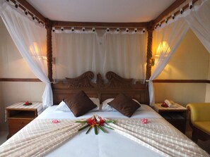 Quarto Deluxe | Cofre no quarto, secretária, quartos insonorizados, Wi-fi grátis 