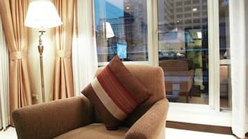 Suíte, 1 quarto | Área de estar