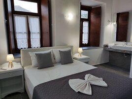 Apartamento | Cortinas/cortinados opacos, quartos insonorizados 