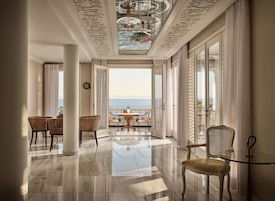 Villa Premier, vista para o mar (Green Pearl) | Lençóis de algodão egípcio, roupa de alta qualidade, edredões de penas