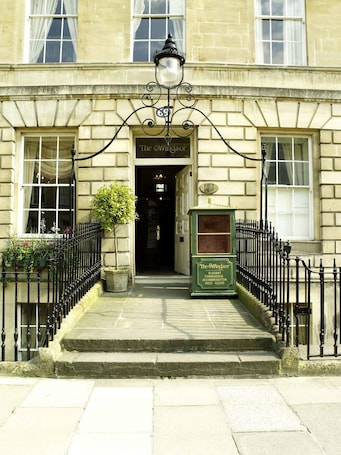 Exterior. The Windsor Townhouse