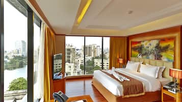 Suite-Estúdio Royal, 1 cama king-size, kitchenette | 1 quarto, roupa de alta qualidade, minibar