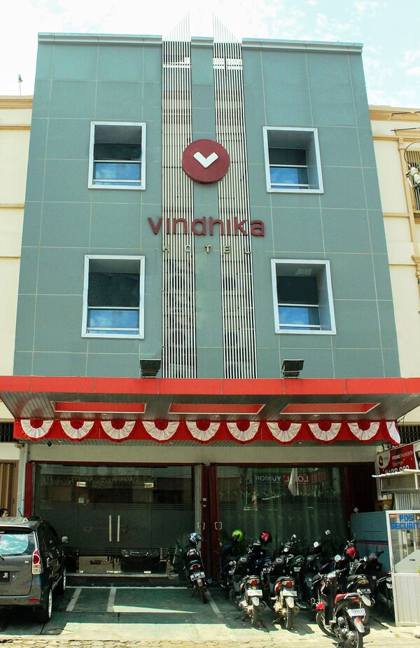 Vindhika Hotel - Makassar