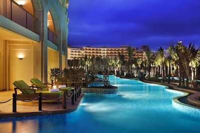 Sheraton Sanya Haitang Bay Resort