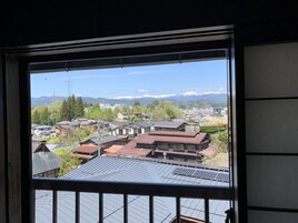 Quarto triplo superior (Japanese-Style, Private Bathroom) | Vista do quarto