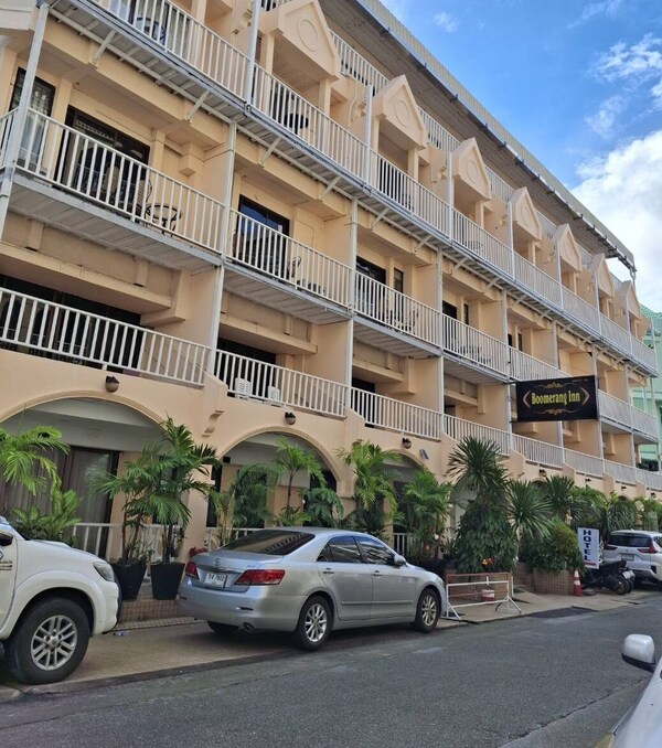 Boomerang Inn - Patong Beach