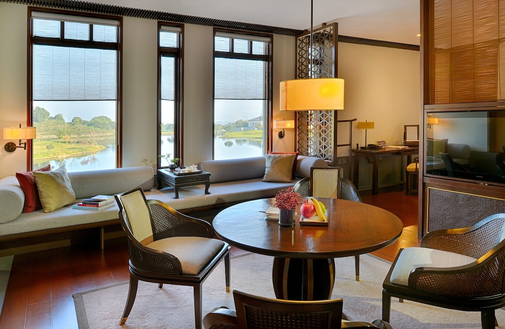 Fuchun Resort Hangzhou - Hangzhou