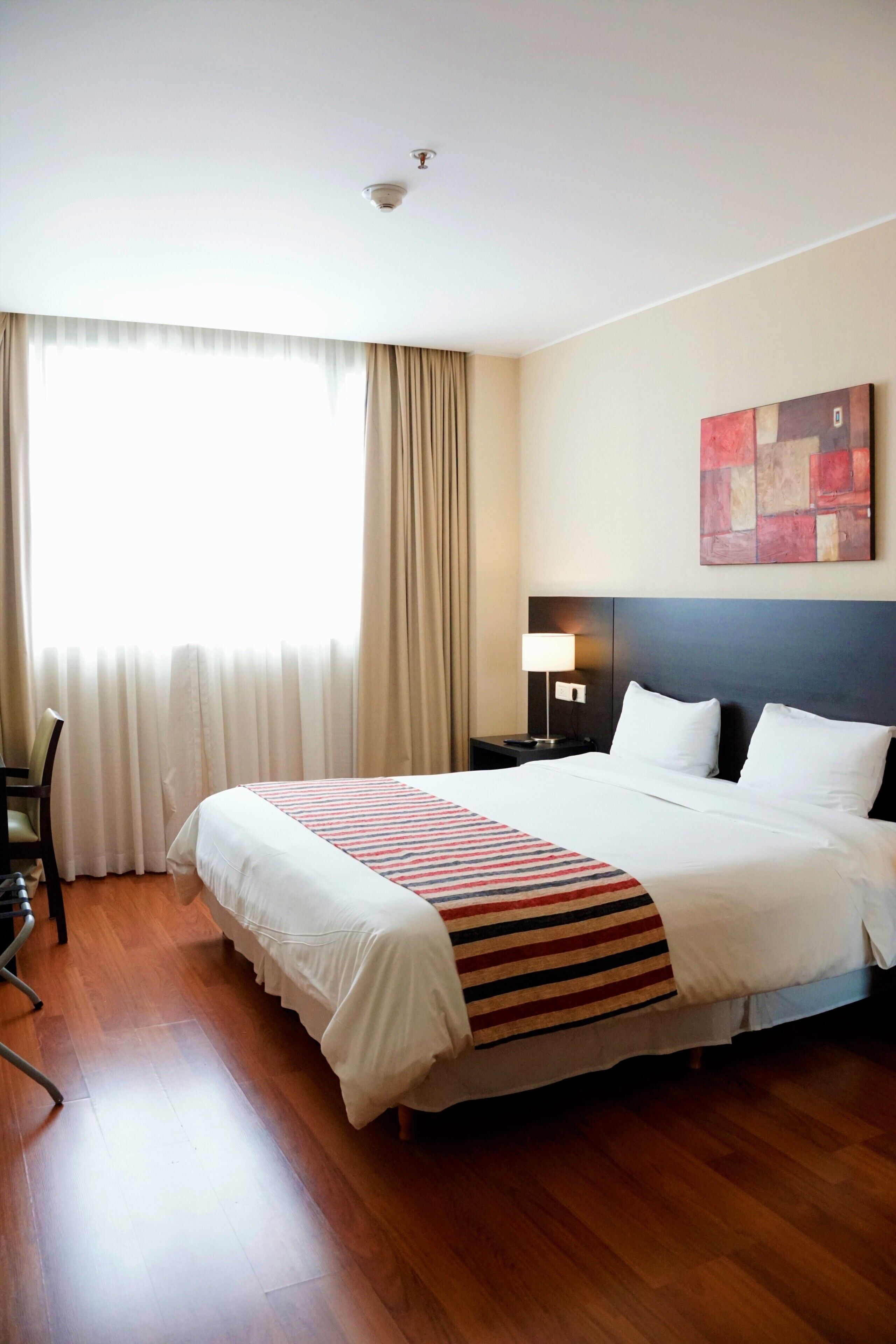 Superior Triple Room - Double Bed | Frigobar, cofres nos quartos, escrivaninha, quartos à prova de som