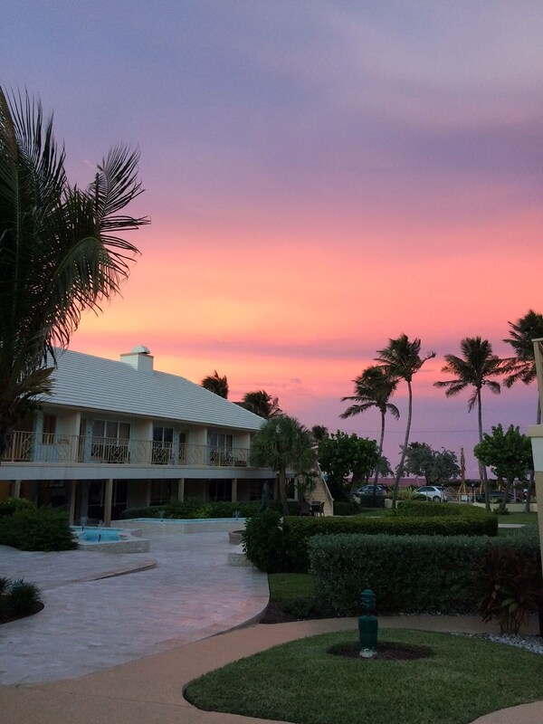 Getaways At Dover House - Delray Beach, FL