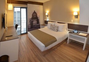 Cofre no quarto, secretária adequada para computadores portáteis 