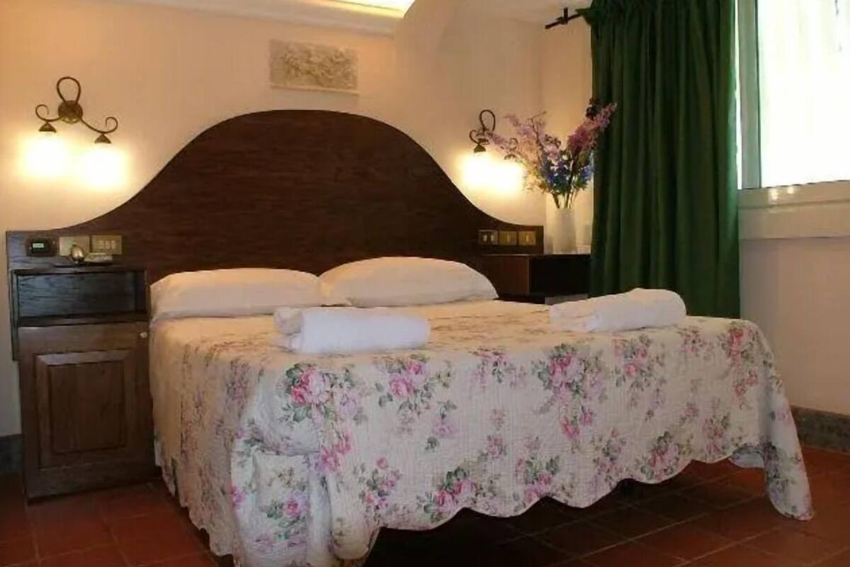 Cofre no quarto, quartos insonorizados, Wi-fi grátis 