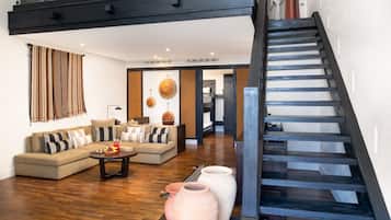 Suite (Loft) | Sala de estar | TV de ecrã plano