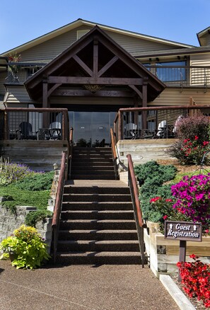 The Lodge at Chetola Resort Reviews, Deals & Photos 2023 - Expedia