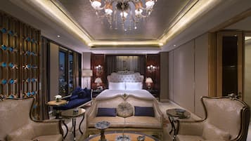 Quarto | Minibar, cofre no quarto, secretária