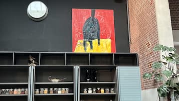 Pequeno-almoço tipo buffet diário (20.95 EUR por pessoa)