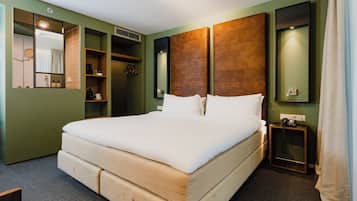 Quarto Duplo ou Twin Deluxe | 1 quarto, roupa hipoalergénica, cofre com capacidade para portátil