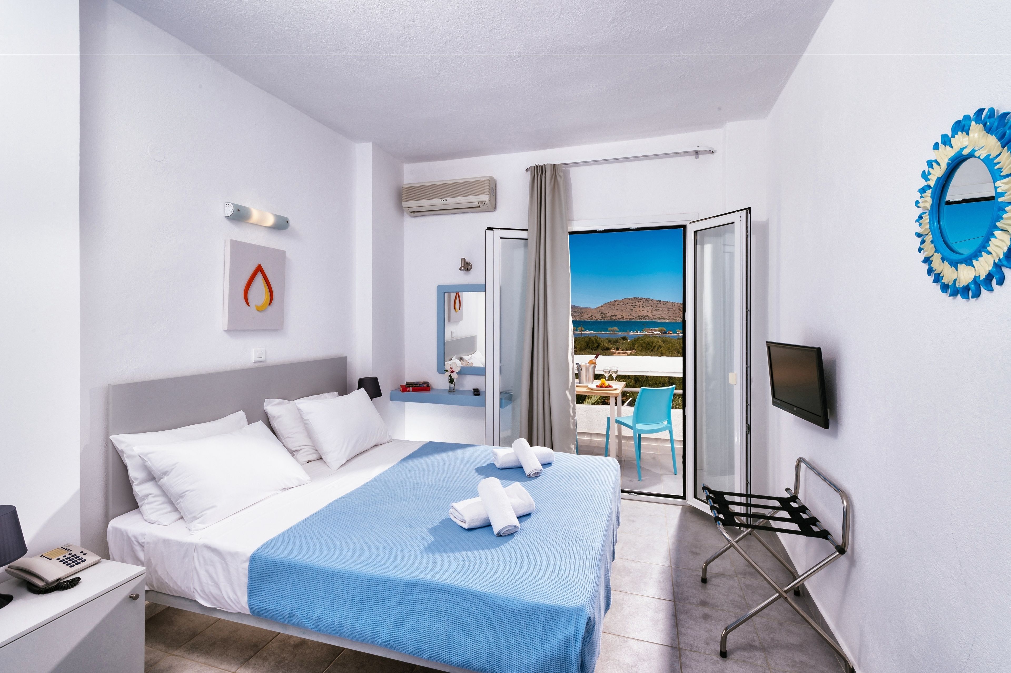 Quarto Clássico, vista para o mar | Secretária, ferro/tábua de engomar, Wi-fi grátis 