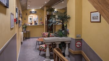 Entrada (vista interior)