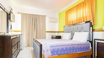 Quarto standard, 1 cama Queen | Vista do quarto