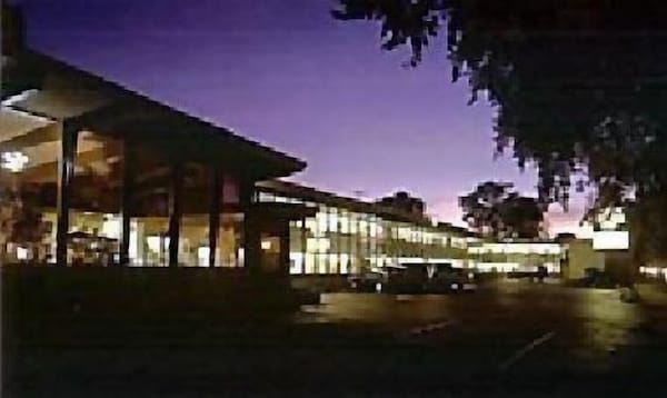 Forty Winks Inn Llc - Brookfield, WI