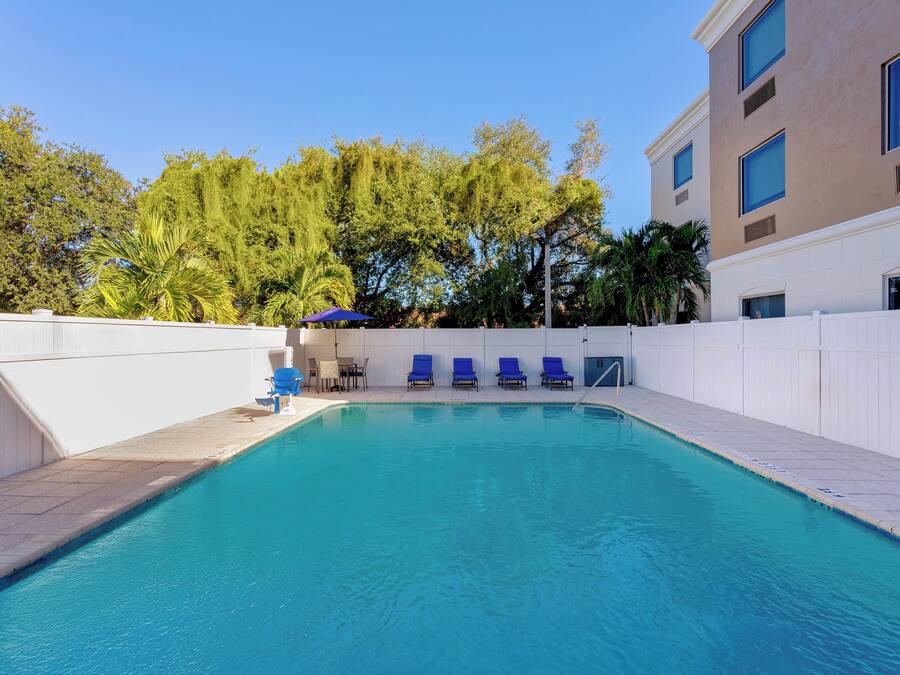 Piscina externa