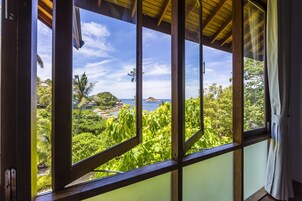 Seaview Chalet | Vista do quarto