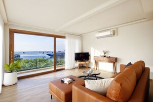 Suite Júnior, 1 cama king-size, vista para o mar | Lençóis de algodão egípcio, roupa de alta qualidade 