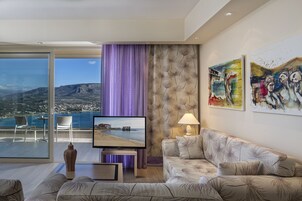 Suite Nobre, vista para o mar (Panoramic) | Sala | TV de ecrã plano 