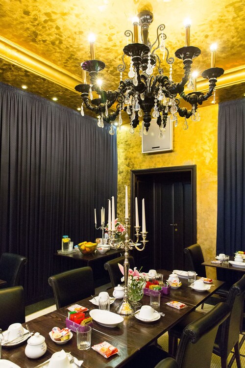 Hotel Celio Reviews, Deals & Photos 2024 - Expedia